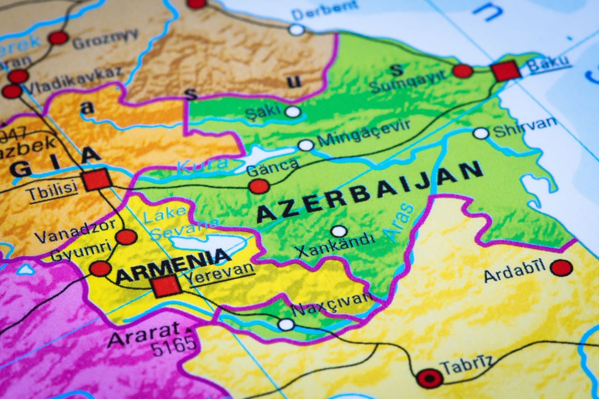 The UK has advised its citizens not to travel to the border regions of ...